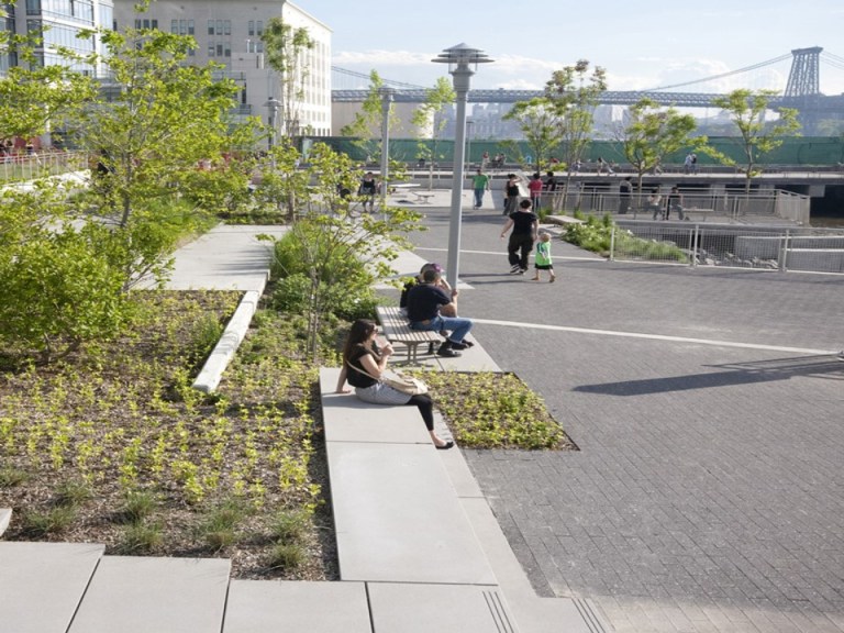 DISEÑOS MODERNOS. -ARQUITECTURA Y PAISAJE. -C – Jardines sin fronteras