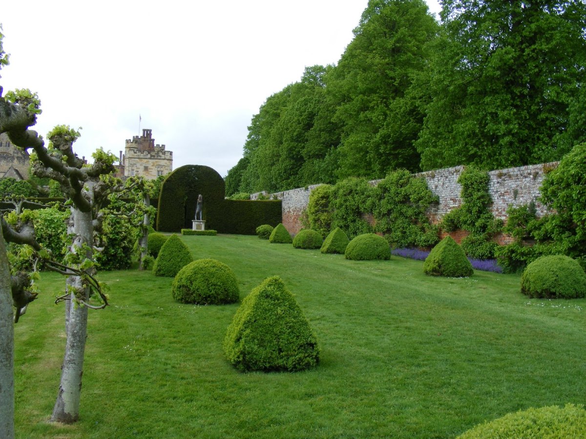 EUROPA.-LA VUELTA AL MUNDO EN 885 JARDINES. INGLESES.- Pashley House ...