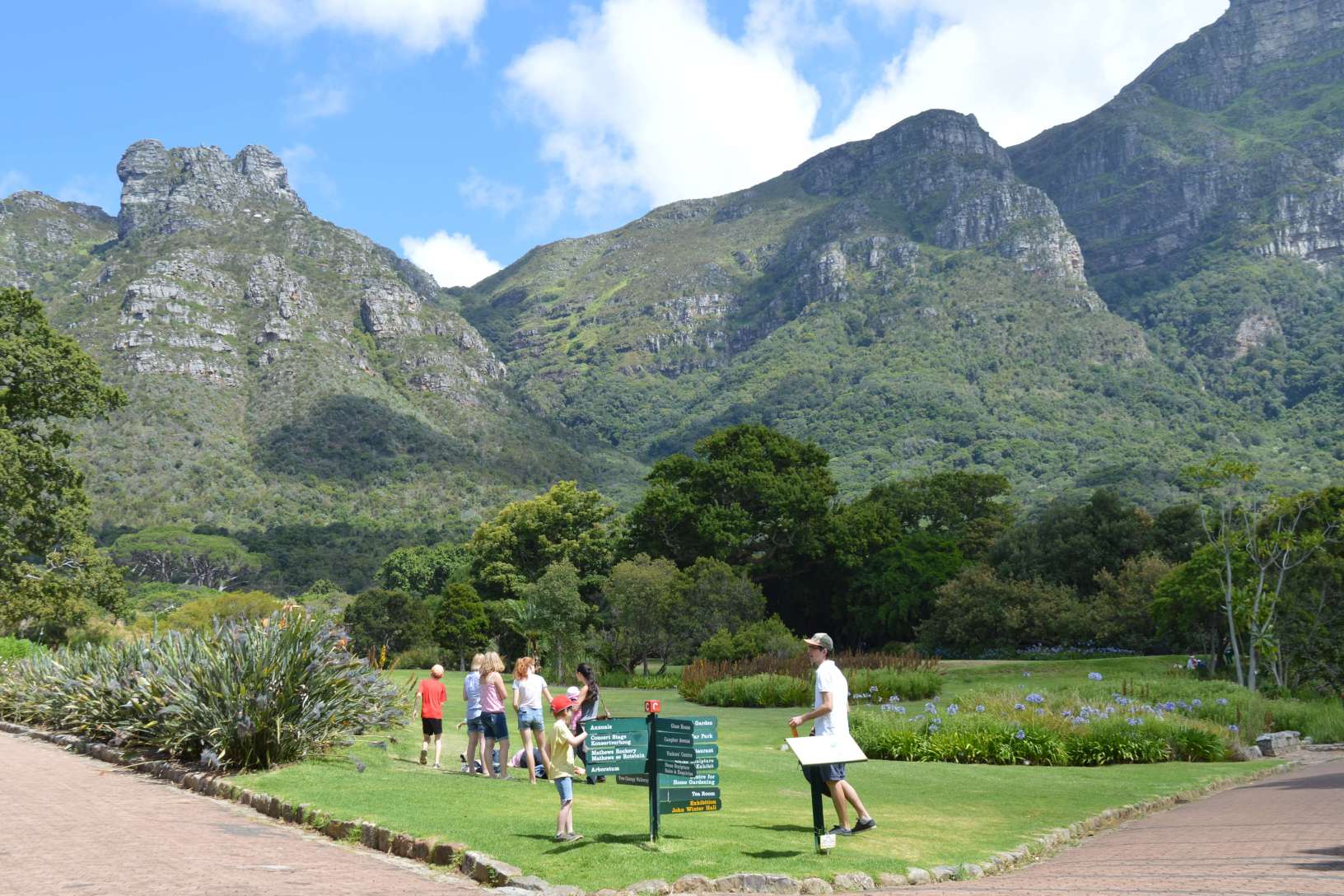 JARDÍN BOTÁNICO DE KIRSTENBOSCH .-AYER Y HOY – Jardines sin fronteras