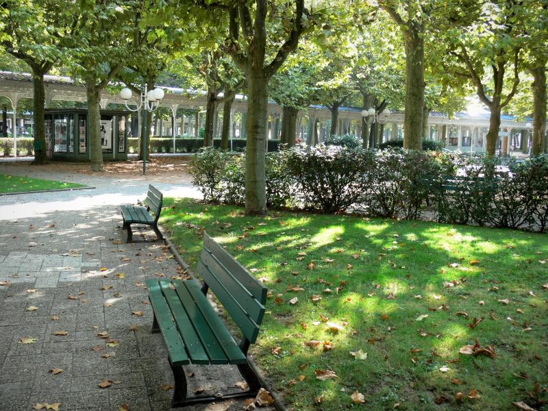 PARC DES SOURCES-Vichy.-Francia – Jardines sin fronteras